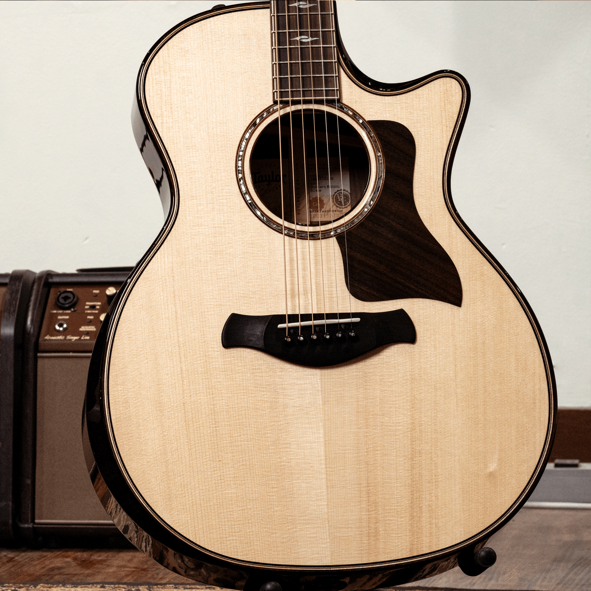 Acoustics Guitars | Alamo Music Center