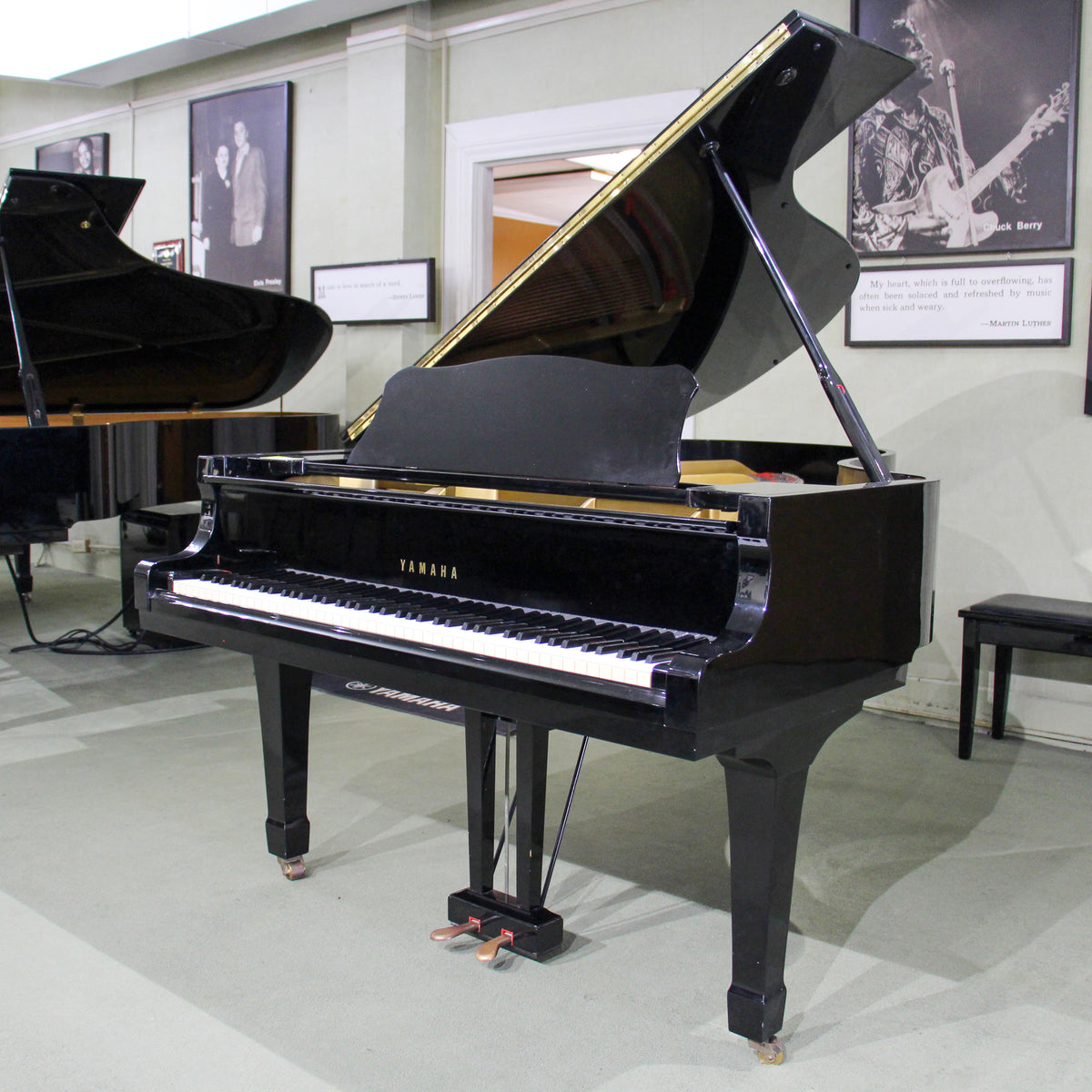 Yamaha G5 6'6" Polished Ebony Grand PianoAlamo Music CenterYamahaGrand ...