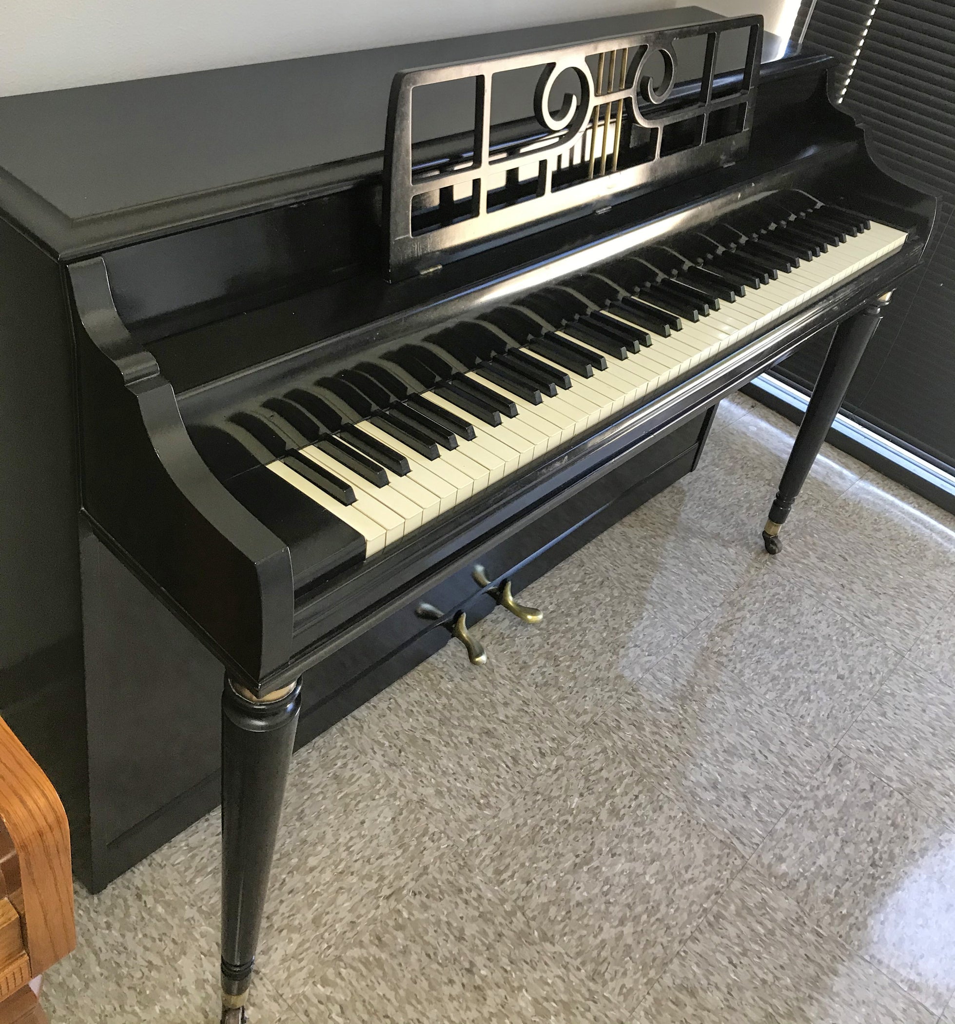 Gulbransen Spinet PianoAlamo Music CenterGulbransenUPRIGHT PIANOS