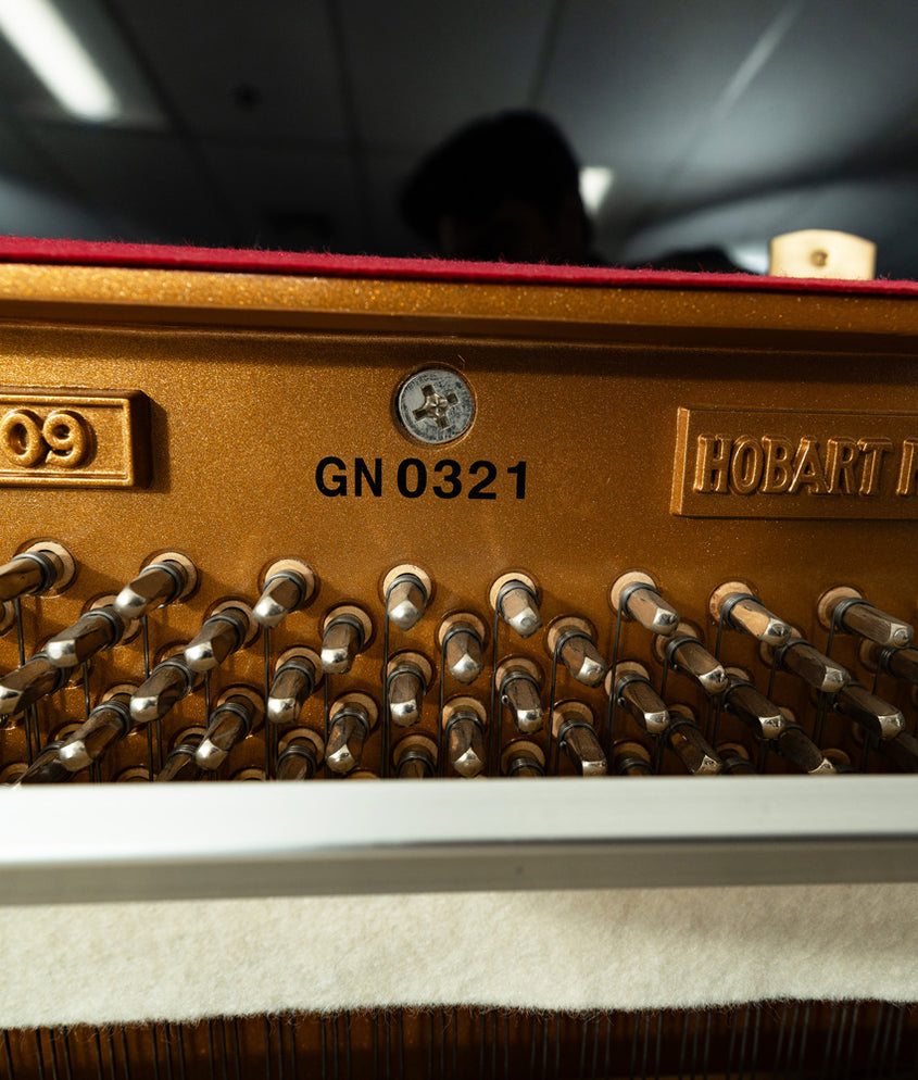 Hobart M. Cable UH-09 Console Upright Piano | Polished Ebony | SN ...