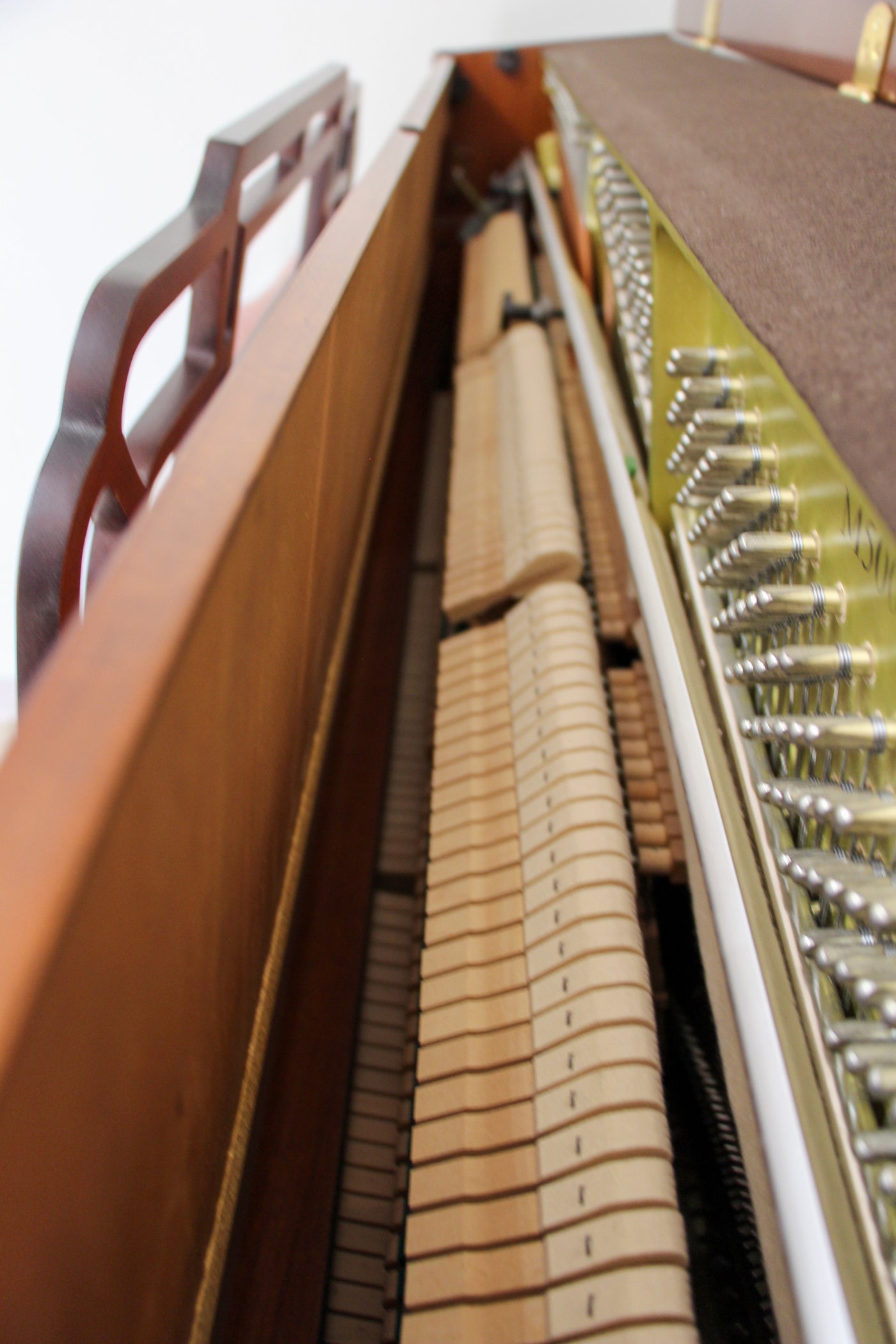 Yamaha M500 Console Upright Piano (0493)Alamo Music CenterYamahaUPRIGHT ...