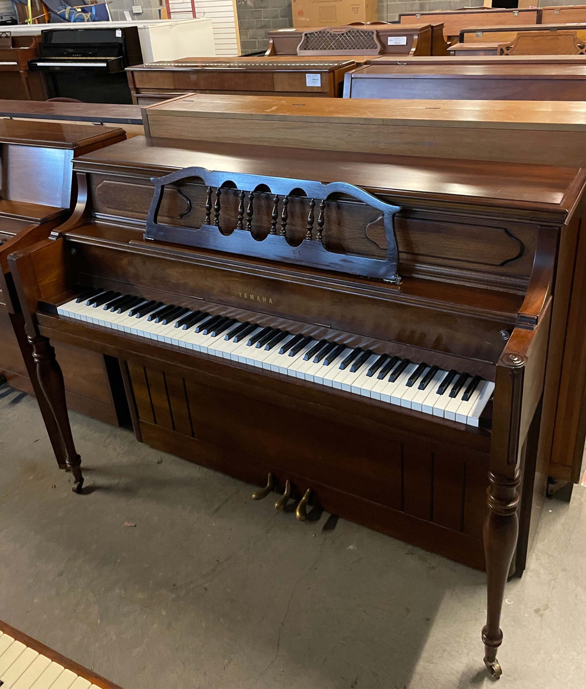 1960 Yamaha 43" M23 Console Piano | Cherry Satin | SN: B138454 ...