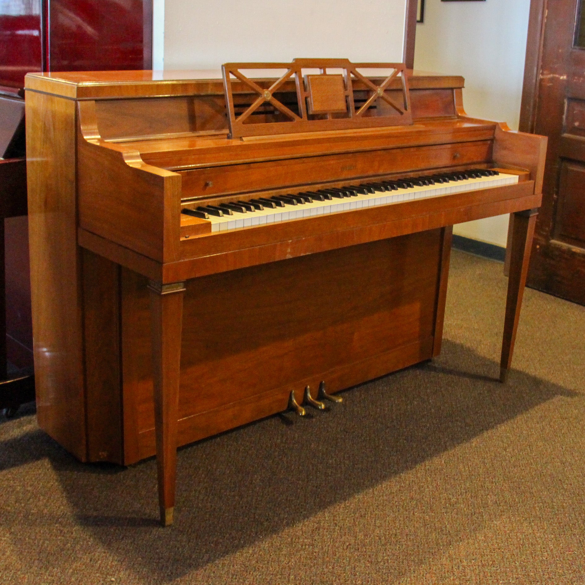 Everett Upright Furniture Console Piano | Walnut FinishAlamo Music ...