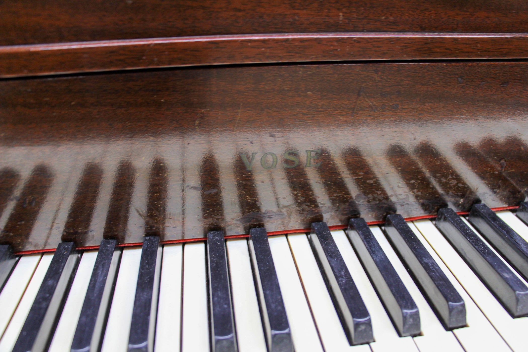 Vose & Sons Brown Mahogany Baby Grand PianoAlamo Music CenterVose ...