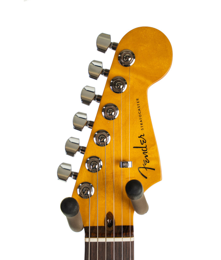 Fender American Ultra Stratocaster, Rosewood Fingerboard ...