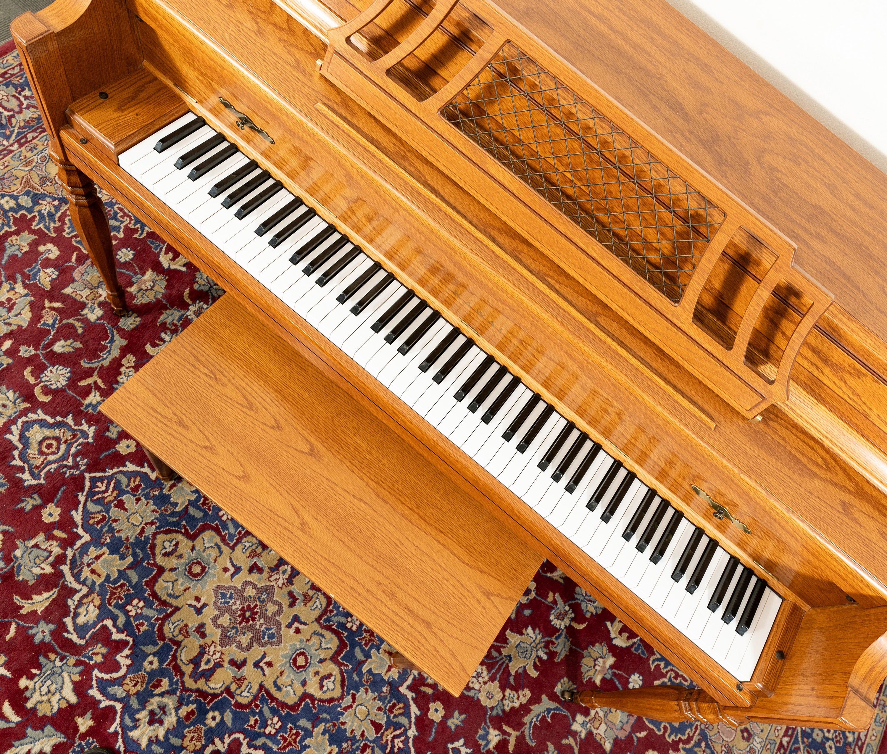 Upright Pianos | Kawai | Kawai 602-M Upright Piano | Satin Oak | SN ...