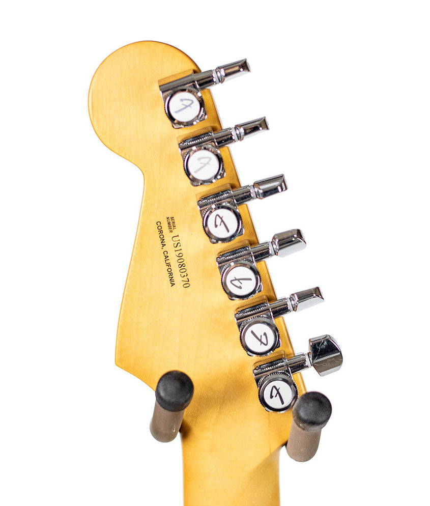 Fender American Ultra Stratocaster HSS, Rosewood Fingerboard ...
