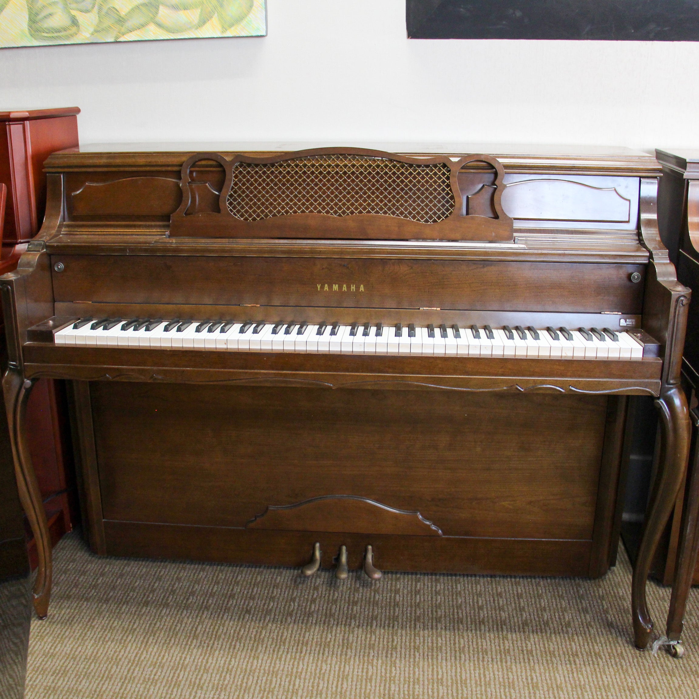 Yamaha M205 Console Piano w/ Bench - Walnut FinishAlamo Music ...