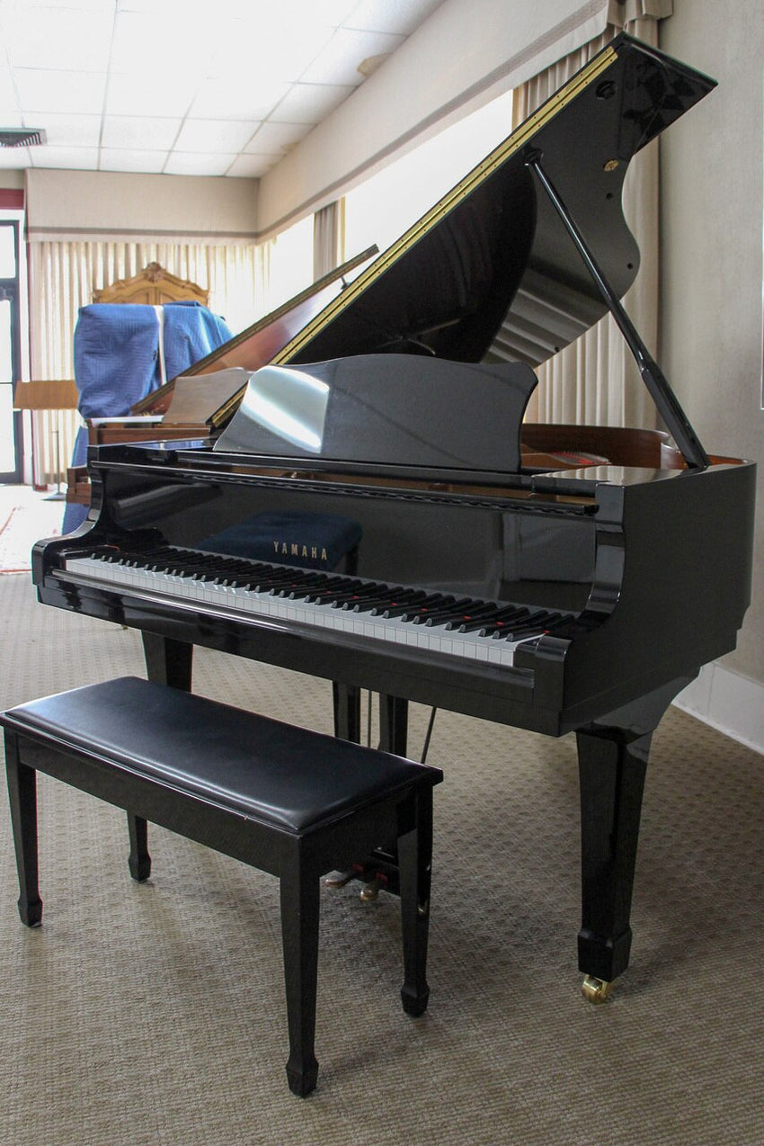 Yamaha C2 Grand Piano 5'8" Polished Ebony (1999) | UsedAlamo Music ...